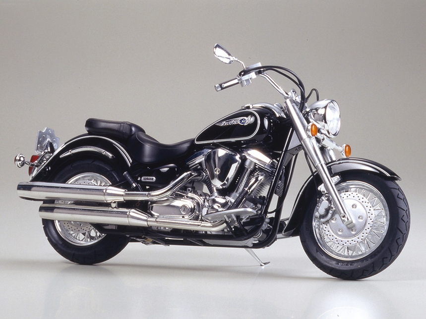 Yamaha Xv 1600 Road Star 1:12 ⋆ Time Machine Hobby